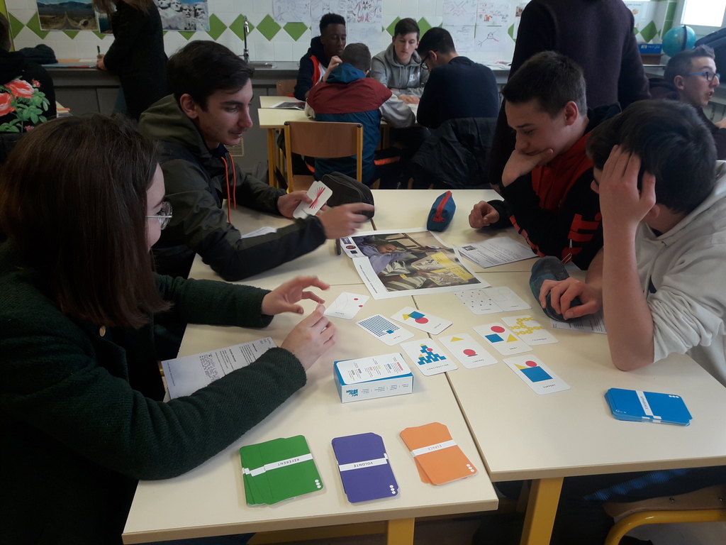 Let's play Fraternity card!